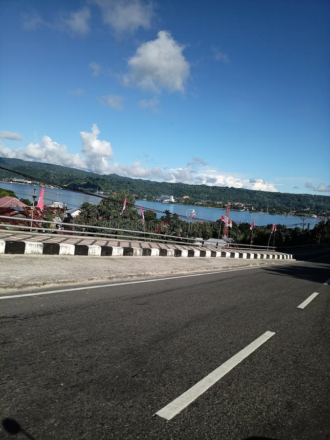 A View Picture of the Road Way Stock Image - Image of road, cloudy ...