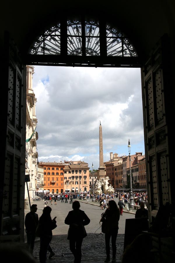 The View of the Plaza in Rome, Italy. Editorial Photography - Image of ...