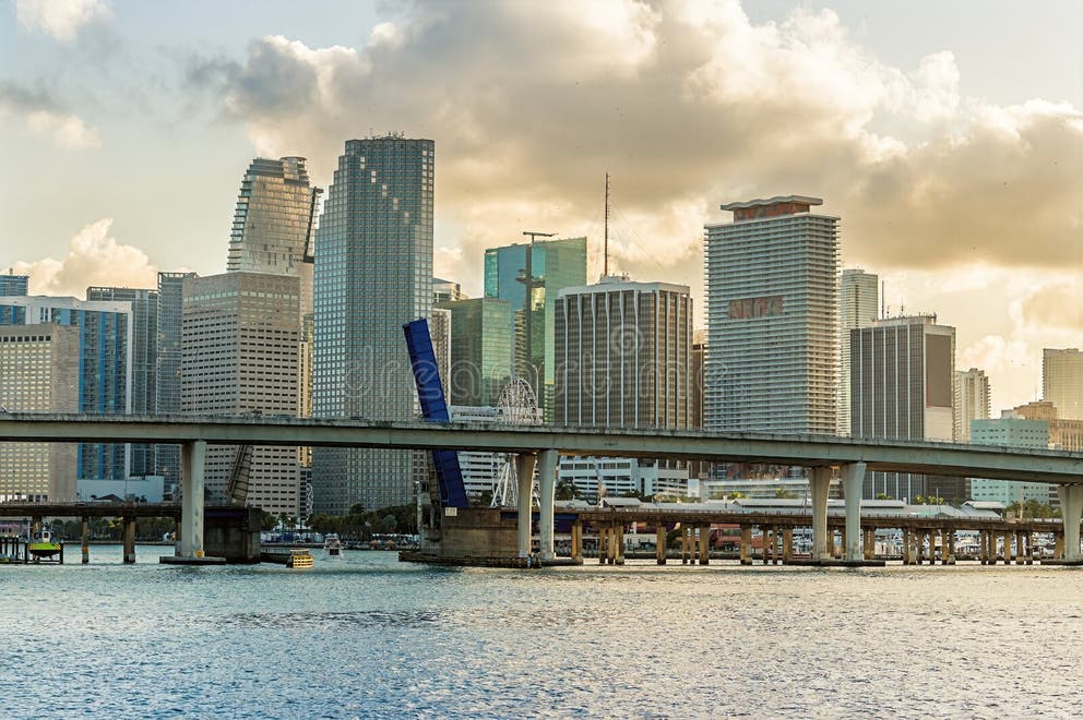 A View of the Port Boulevard Bridge with a Backdrop of Downtown Miami ...