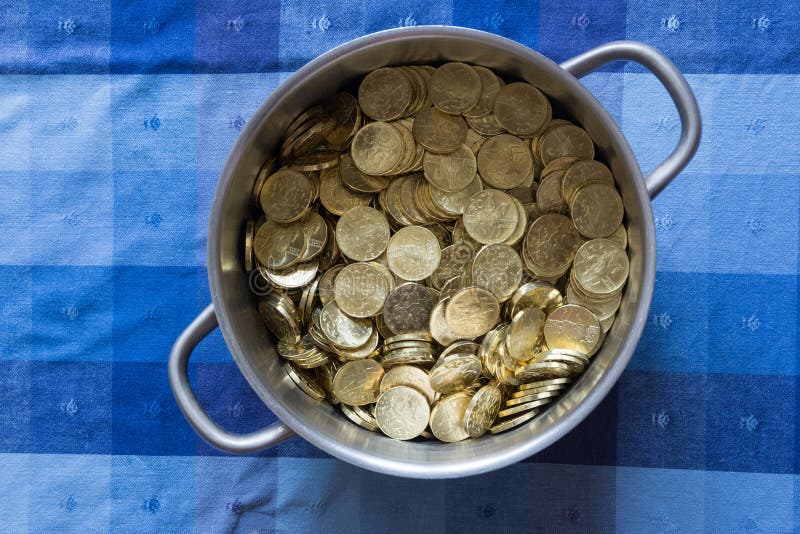Pot full of gold coins stock photo. Image of gold, opulence - 246474636