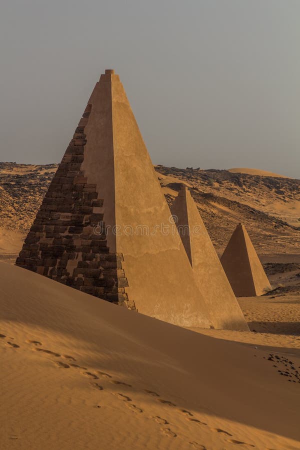 View of the Pyramids of Meroe, Sud Stock Image - Image of sudanese ...