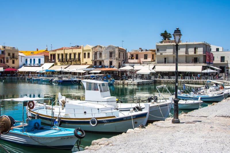 Lighthouse at the Retimno Port Stock Image - Image of island, water ...