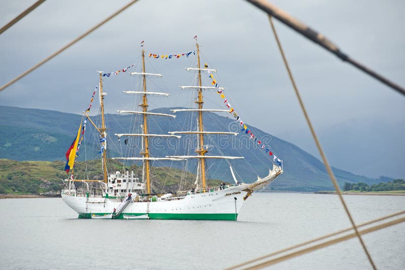 View through the rigging. editorial photo. Image of ship - 20341236