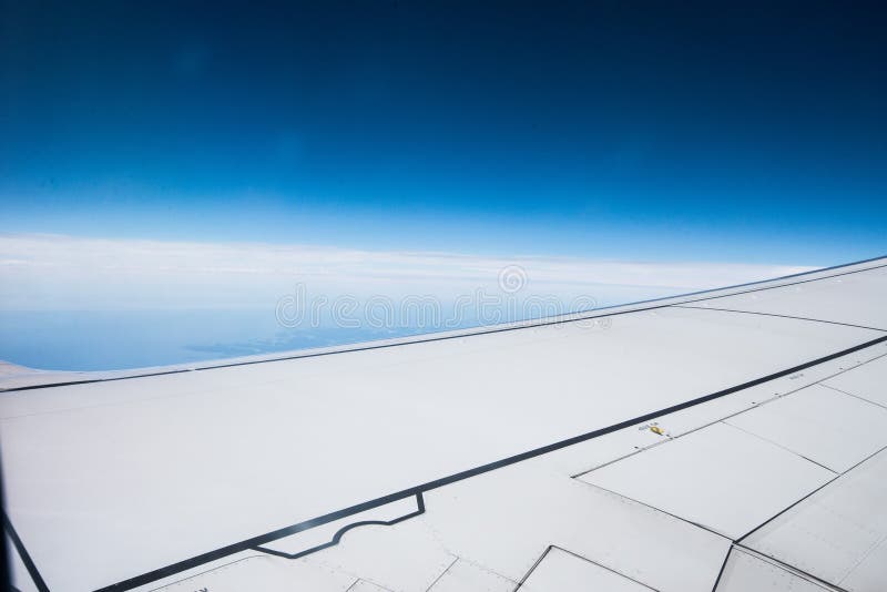 View of the Right Wing of an Airplane Stock Image - Image of travel ...