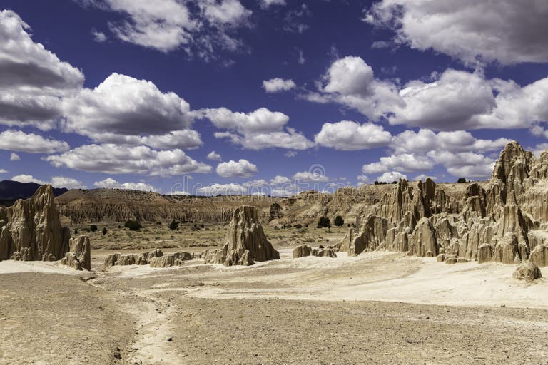 554 Juniper Valley Park Sledding Hill Stock Photos - Free & Royalty ...