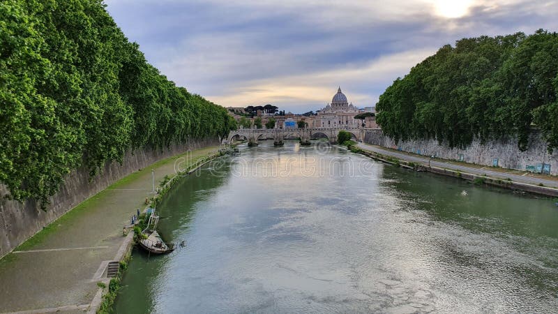 View of Rome. Tiber, Bridge and St. Paul S Cathedral Editorial Photo ...
