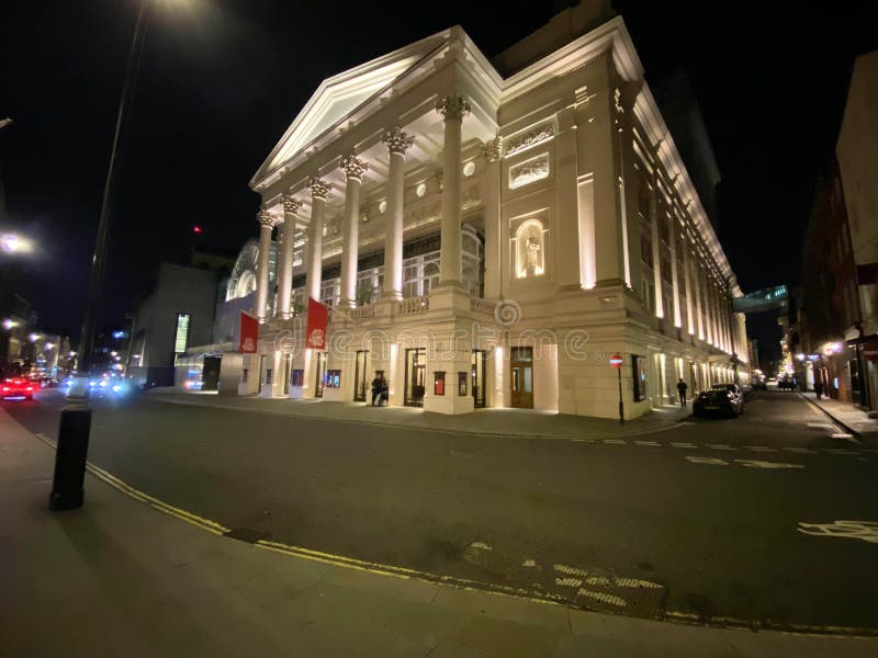 A View of the Royal Opera House in London Stock Photo - Image of light ...