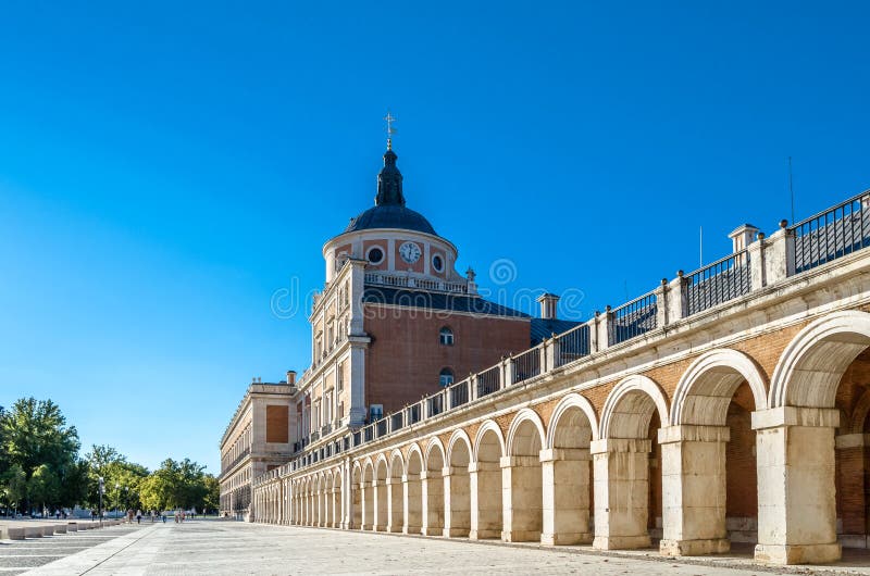 View of the Royal Palace of Aranjuez, Spain Stock Image - Image of ...