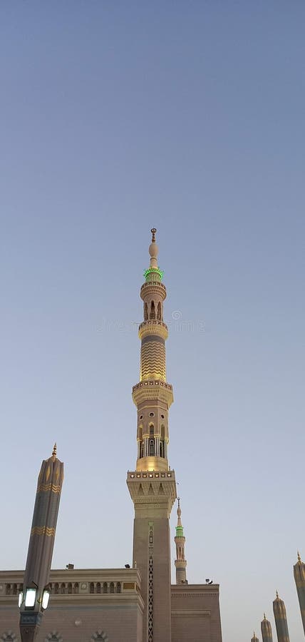 View of the Sky at the Prophet& X27;s Mosque at Maghrib Time Stock ...