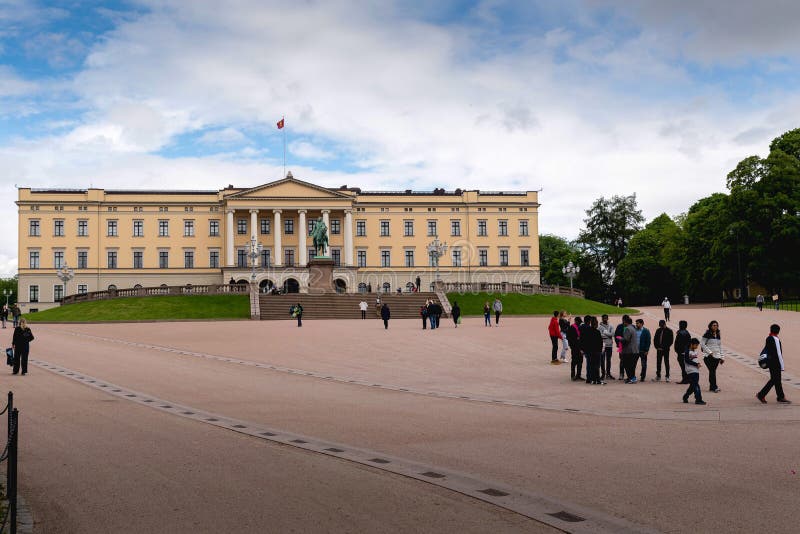 View of the Slottet, the Royal Palace in Oslo Editorial Photography ...