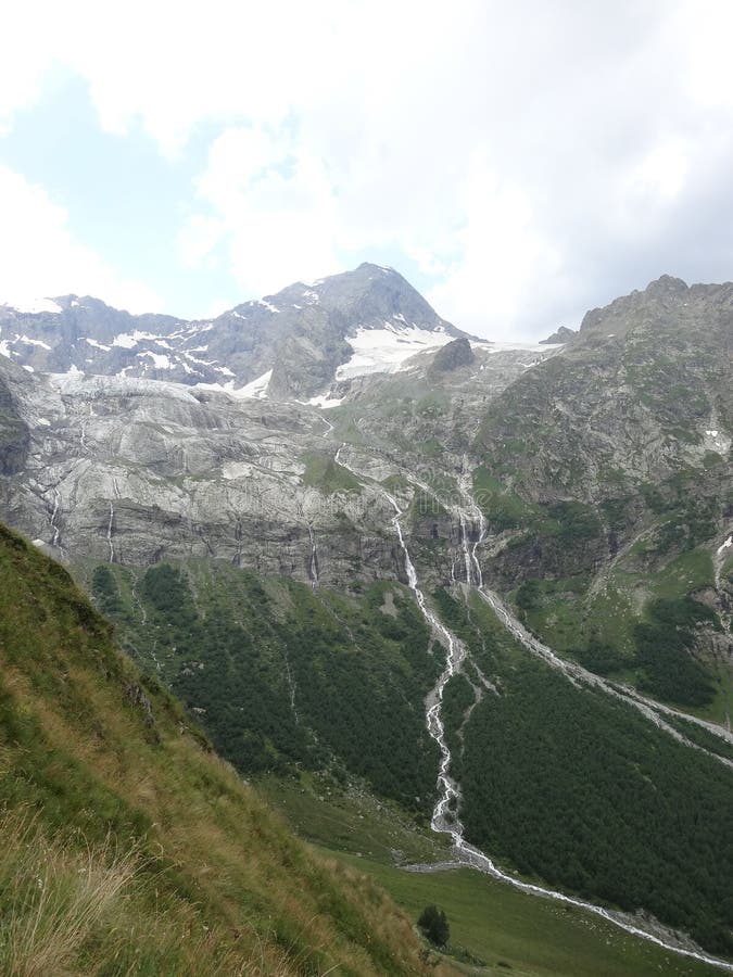 The Sofia River Valley stock image. Image of clouds - 100126809
