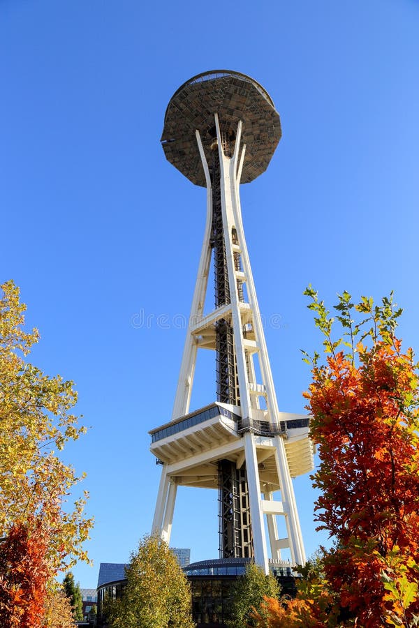 A View of Space Needle in Seattle Washington from the Ground Editorial ...