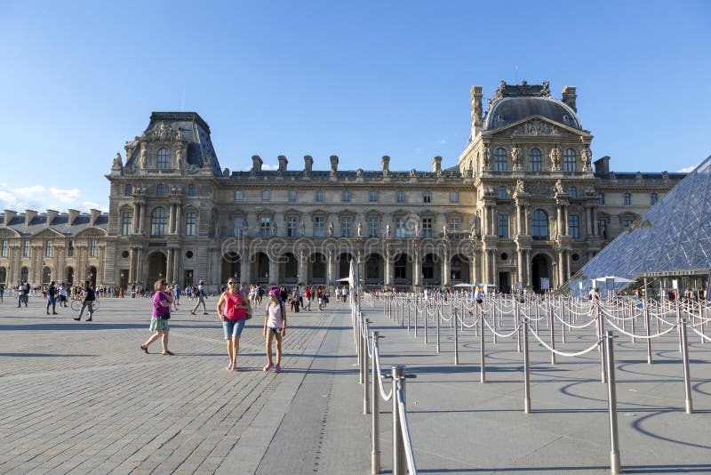 View of the Square in Front of the Louvre Pyramid in Paris Editorial ...