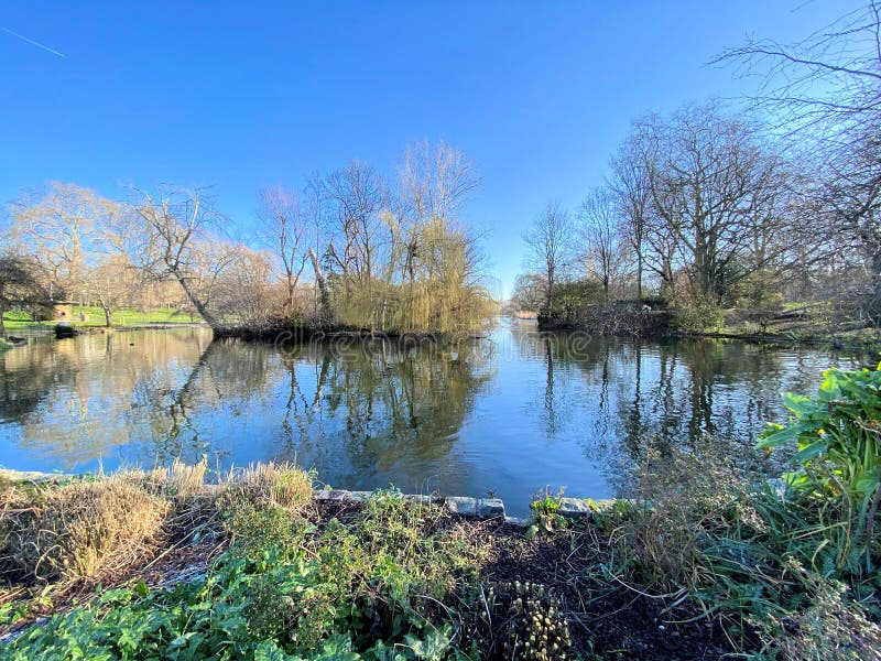 A View of St James Park in London Stock Image - Image of people, view ...