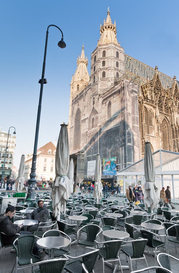 View on St Stephan Cathedral, Vienna, Austria Editorial Photography ...
