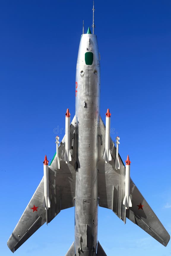 SU-17 Soviet Variable-sweep Wing Fighter-bomber Editorial Stock Image ...