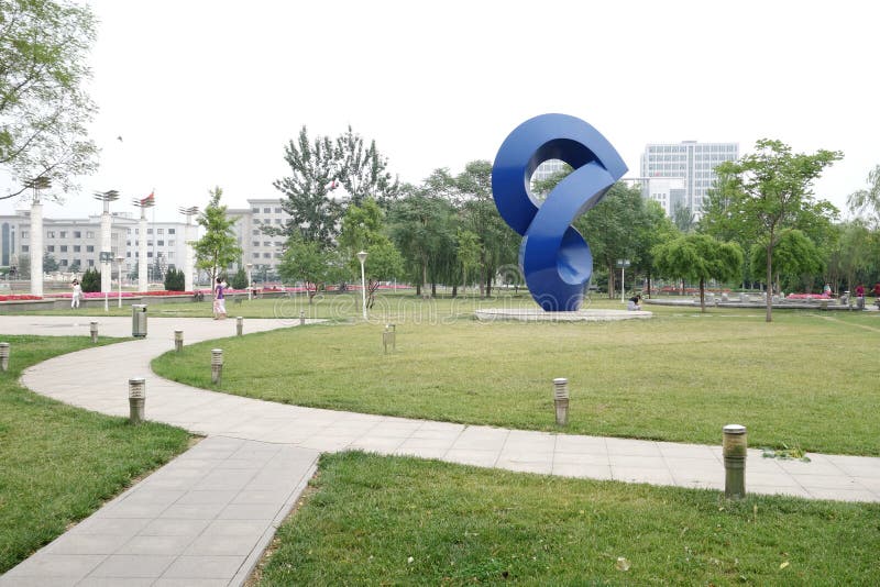 View of summer square editorial image. Image of sculpture - 41175800