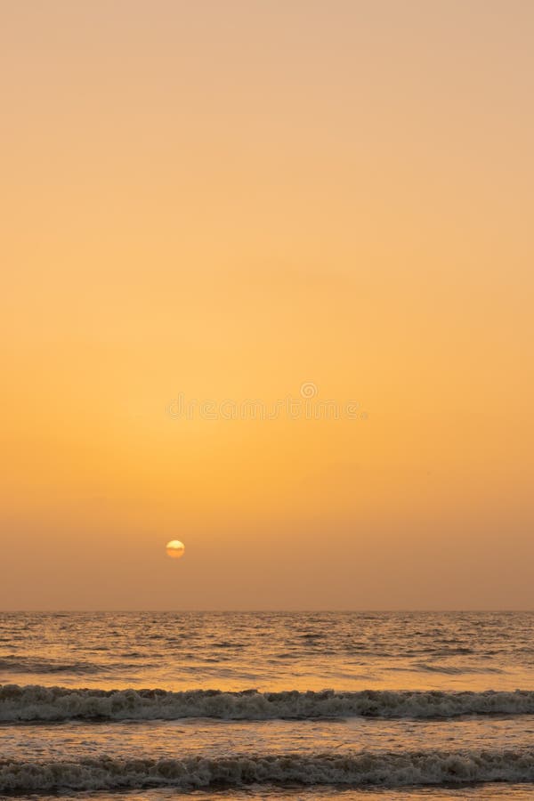 Sun Setting on the Horizon of the Ocean Stock Photo - Image of ocean ...