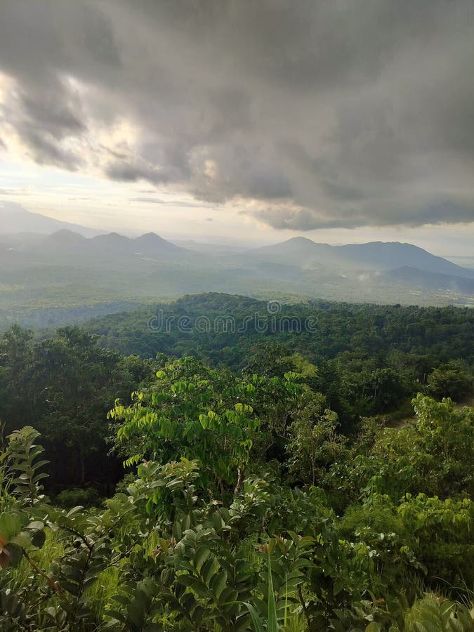 View Tanaw Park Rizal Laguna Stock Photo - Image of park, laguna: 288813452