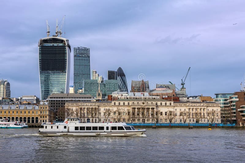 View of Thames embankment stock image. Image of built - 38888953