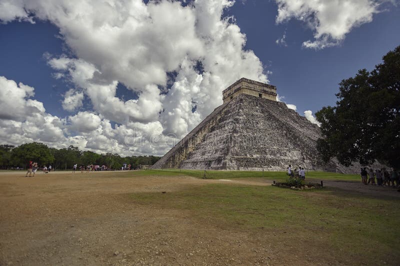 View of Three Quarters of the Pyramid of Chichen Itza Stock Image ...