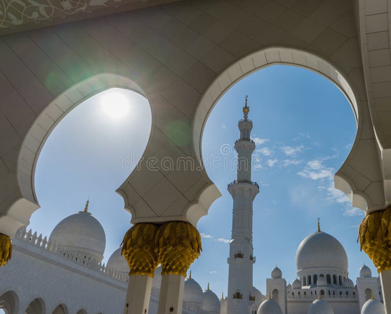 View To Grand Mosque Sheikh Al Zayed through Arch in Abu Dhabi, Stock ...