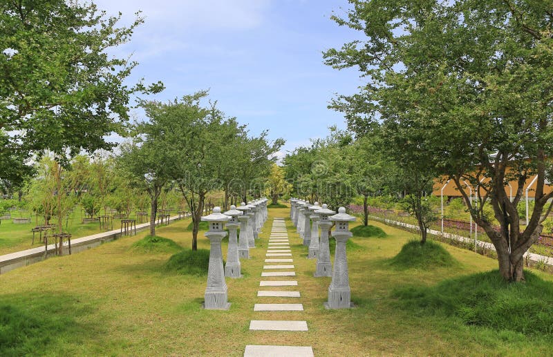 View Traditional Japanese Garden Walk Pathway Lantern Pole Stock Photos ...