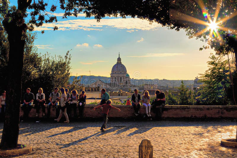 Relax at the Pincio, Rome editorial image. Image of tourism - 147102200