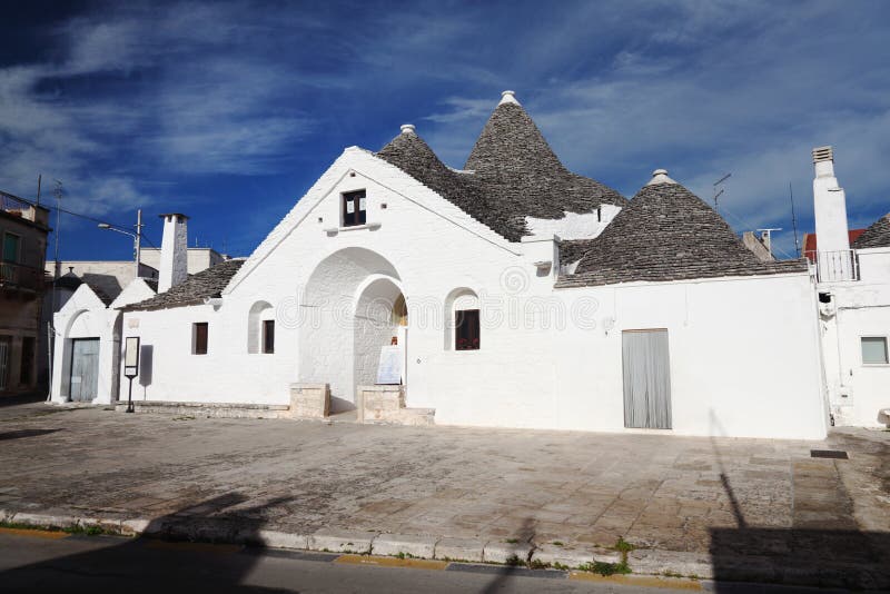 Trullo Sovrano Sovereign Trullo, the only One in Alberobello with Two ...