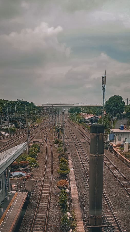 View of the Very Long Train Tracks Stock Image - Image of waterway ...