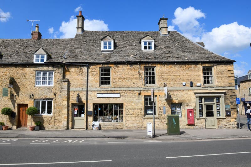 View at the Village of Stow on the Wold on England Editorial Photo ...