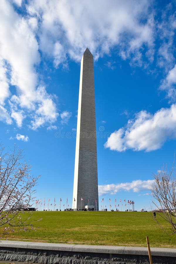 View of Washington Monument in Blue Sky, Washington DC, USA. Editorial ...