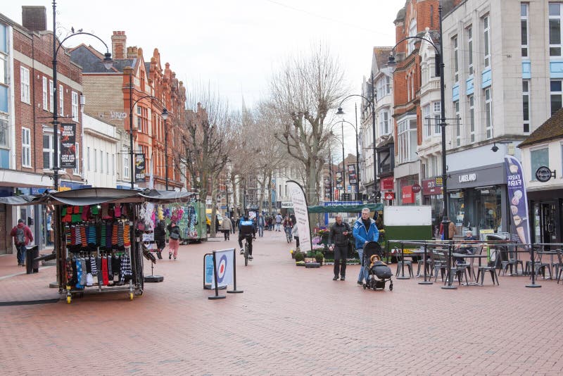 Views of Broad Street in Reading, Berkshire in the UK Editorial Photo ...