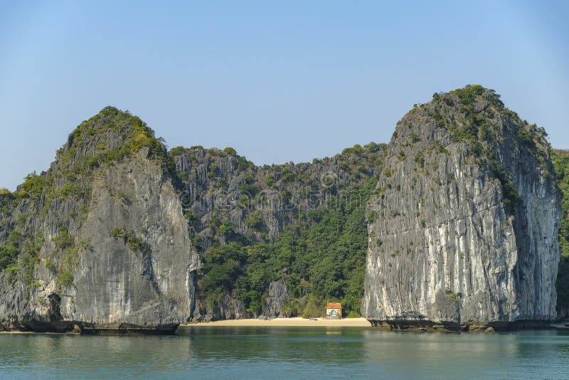 Lan Ha Bay in Cat Ba, Vietnam Stock Photo - Image of rock, maritime ...