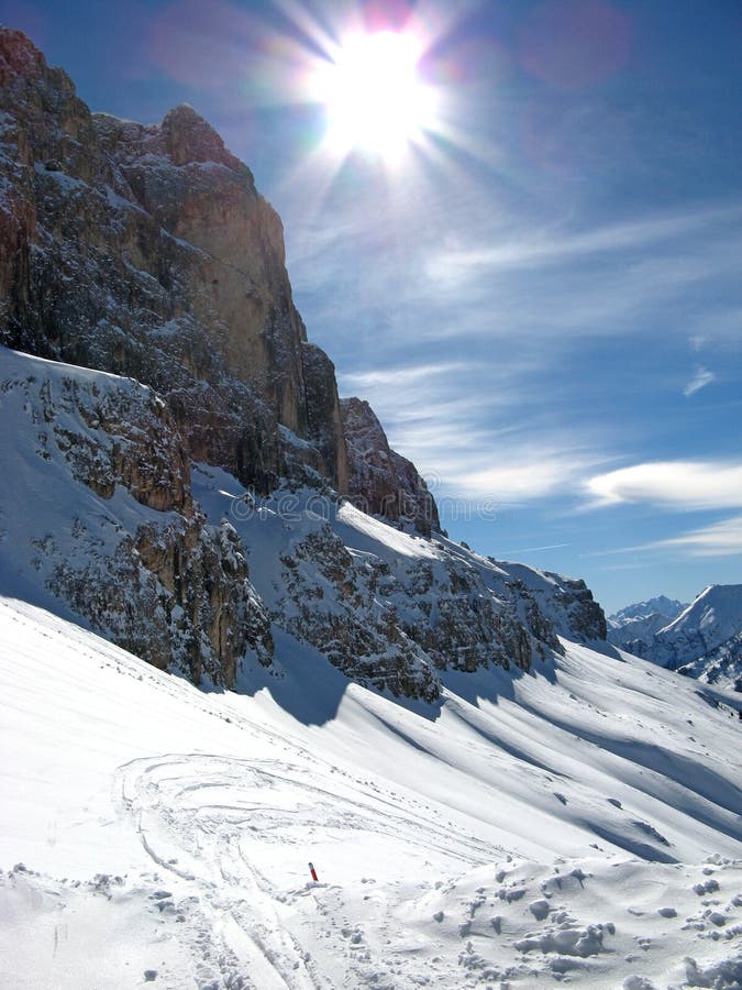 Vigo Di Fassa Photo Stock Image Du Europe Alpes Montagne 39695104