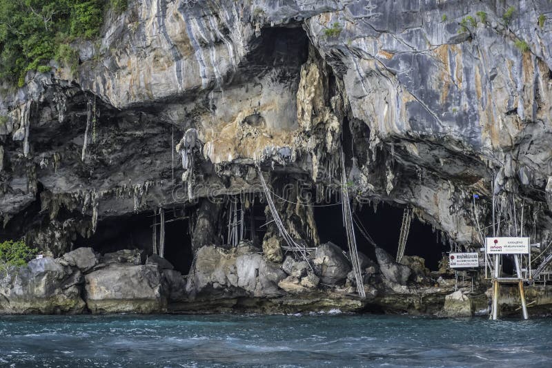 Viking Cave in Koh Phi Phi Le Thailand Stock Photo - Image of thailand ...