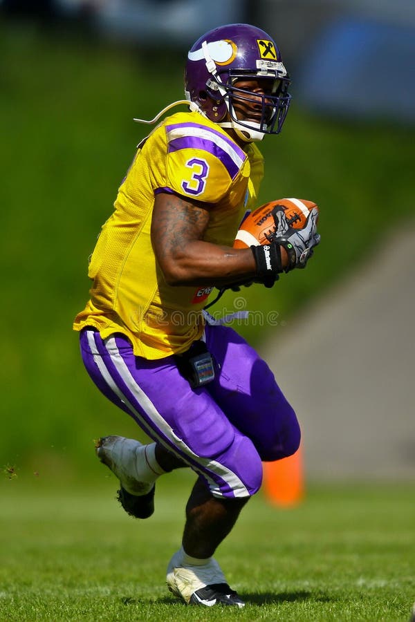 Vikings vs. Broncos editorial stock image. Image of bowl - 23657489