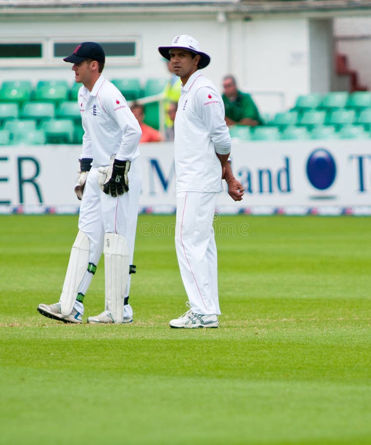 Vikram Solanki editorial image. Image of cricket, bails - 10107960