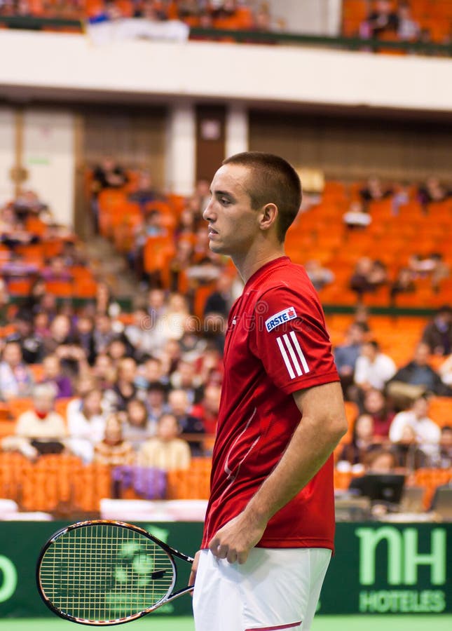 Viktor Troicki Tennis editorial photography. Image of doubles - 24993577