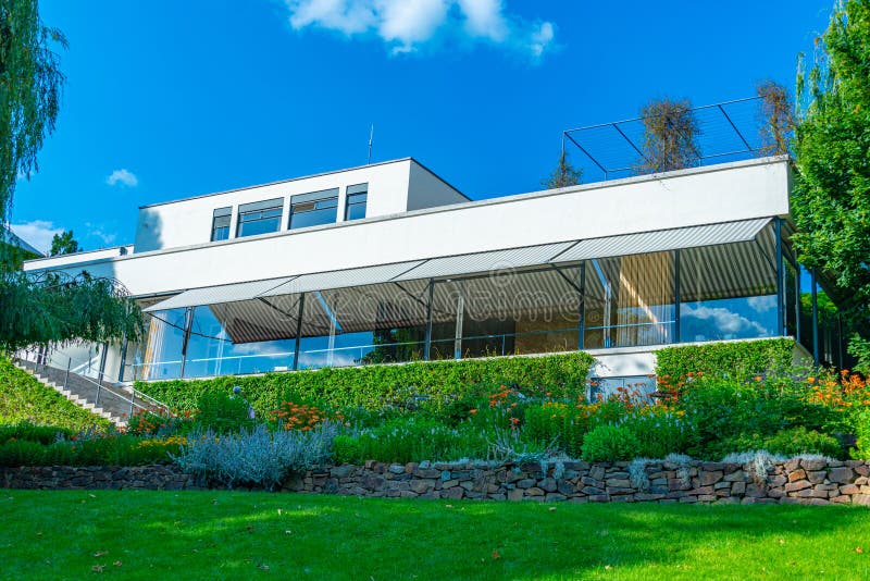 Vila Tugendhat in Brno, Czech Republic Stock Image - Image of garden ...
