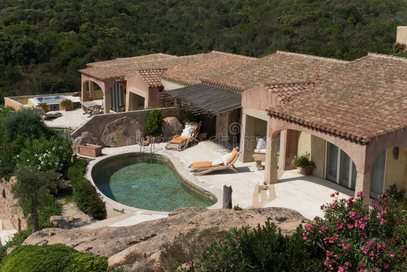 Villa with swimming pool stock image. Image of green - 33819773