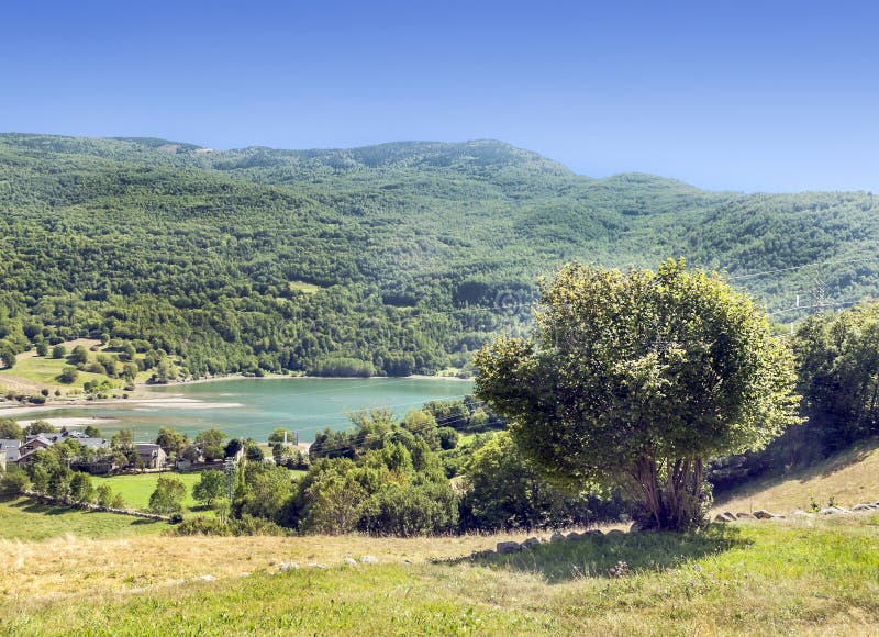 Village d'Eriste image stock. Image du rural, taille - 34893173