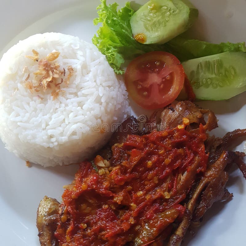 Village Fried Chicken Sambal Penyet Stock Photo - Image of village ...