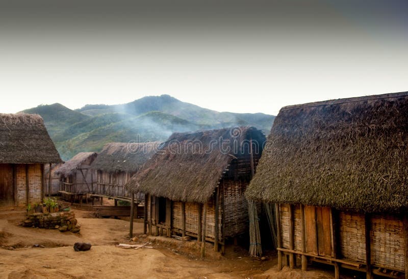 Village malgache image stock éditorial. Image du architecture - 43833814