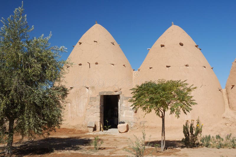 Harran Beehive Adobe Houses, Urfa Region, Turkey Stock Image - Image of ...