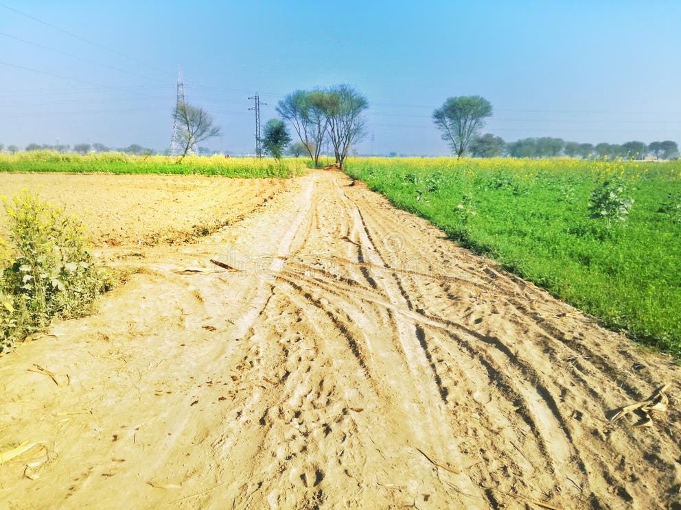 450 Way Village Path Roadside Stock Photos - Free & Royalty-Free Stock ...