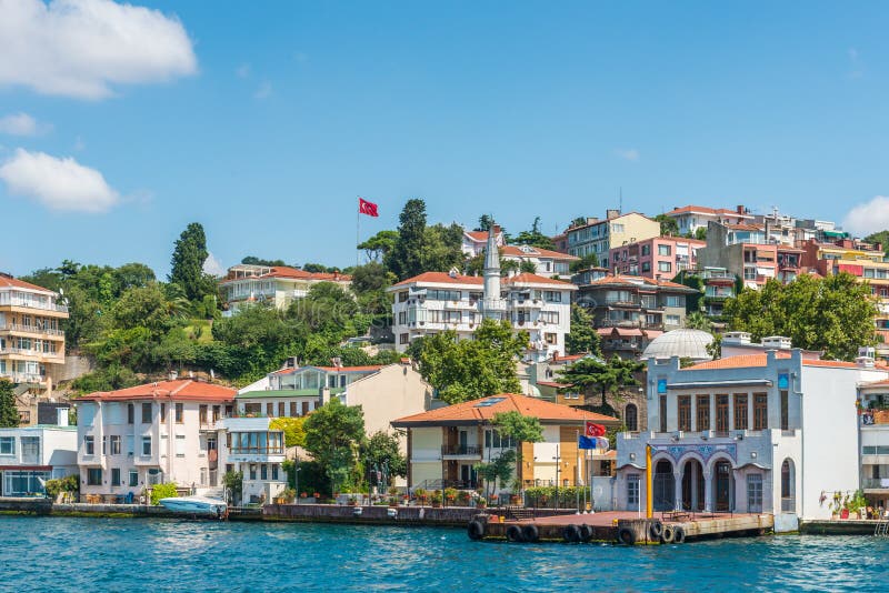 Villas on the Bosphorus stock image. Image of east, bosphorus - 43801451