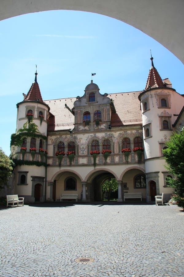 Ville de hall de constance image stock. Image du conception - 10416329