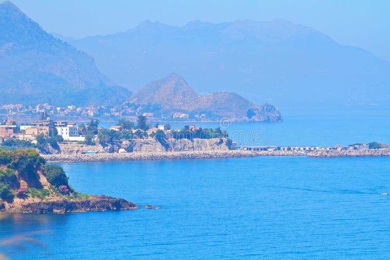 Ville De Mansouria De Ziama Photographie éditorial - Image du nature ...