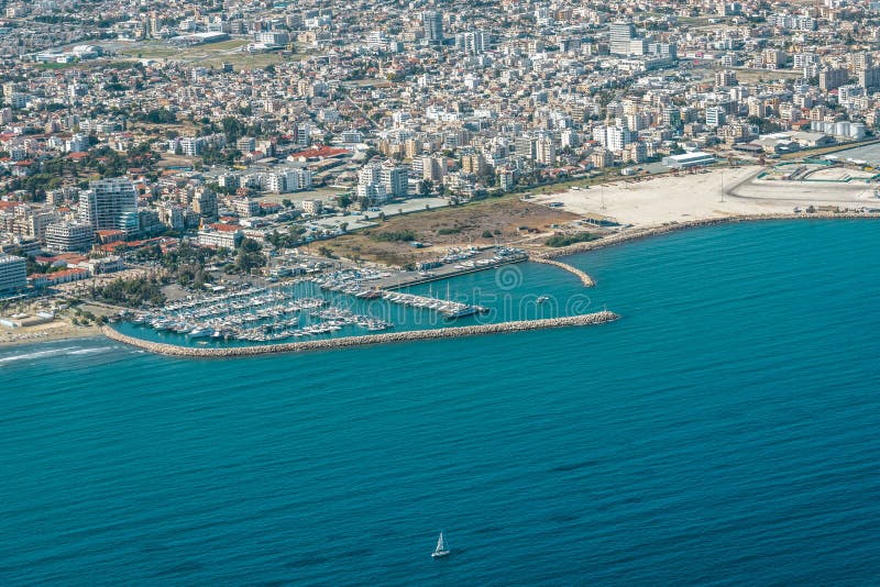 Ville De Port Maritime De Larnaca, Chypre Image stock - Image du port ...